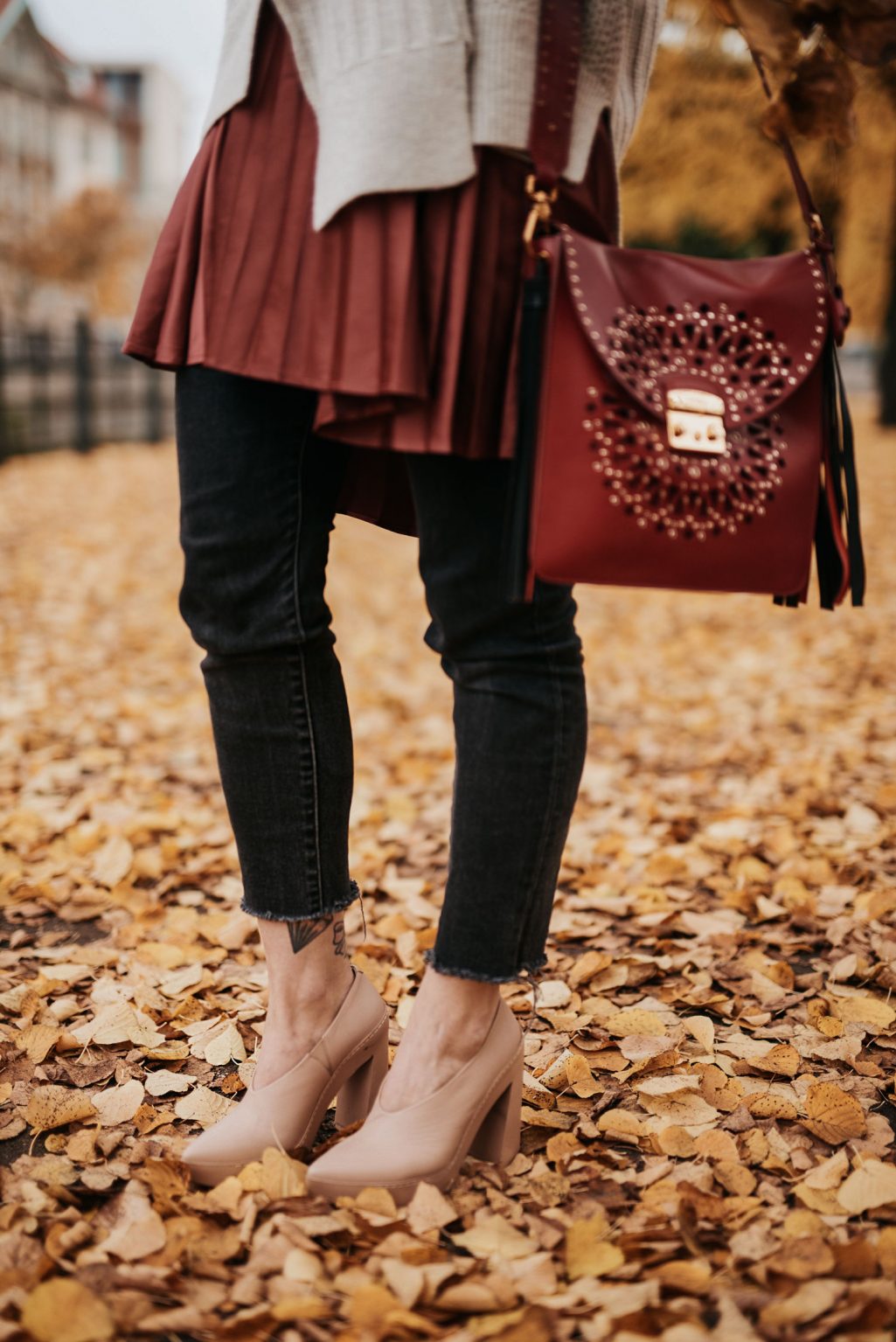 How to wear: dark red | Fashion Blog from Germany / Modeblog aus ...