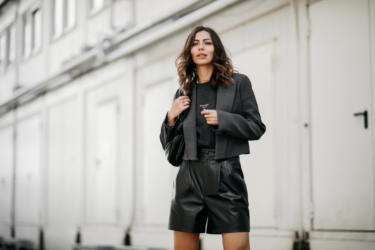 All black ootd | Fashion Blog from Germany / Modeblog aus Deutschland ...